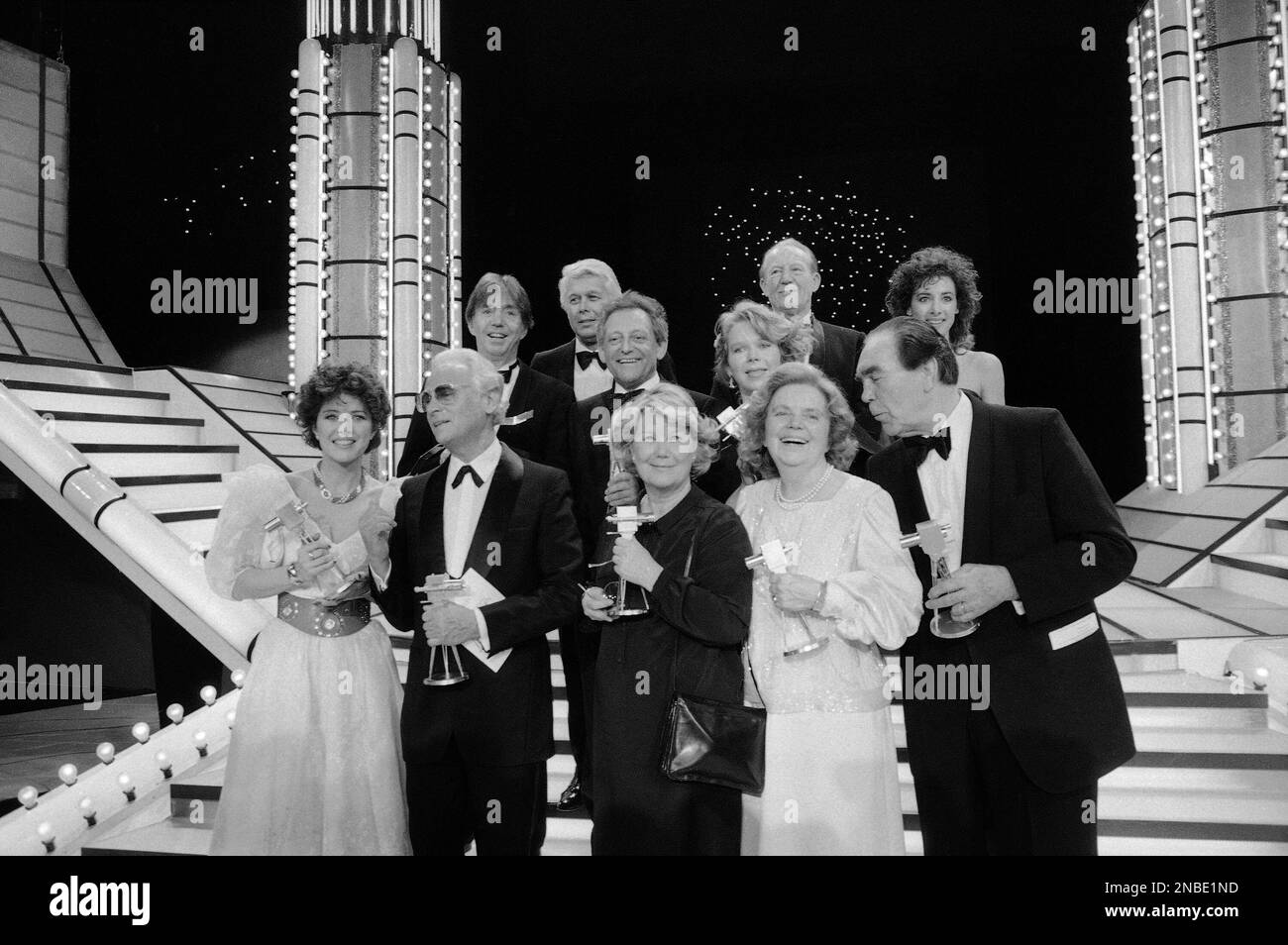 The “Golden Camera Award” of the German TV-magazine “Hoerzu” were ...