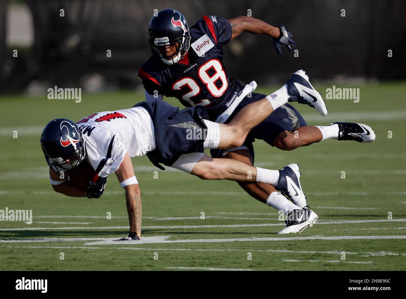 Houston Texans wide receiver Jeff Maehl (15) and cornerback Antwaun ...