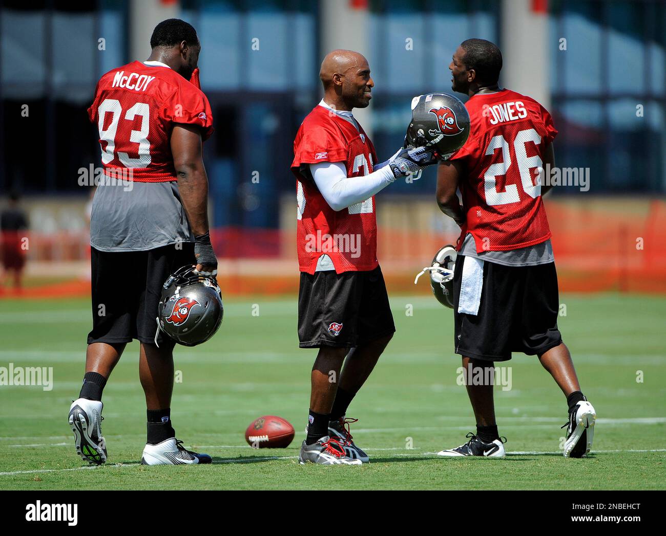 Tampa Bay Buccaneers defensive tackle Gerald McCoy (93), cornerback ...