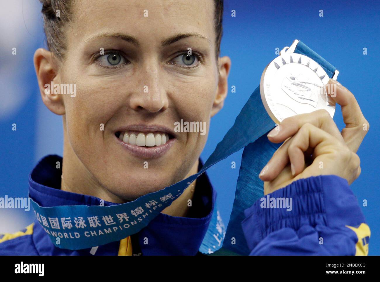 Sweden's Therese Alshammar shows the silver medal she won in the women ...