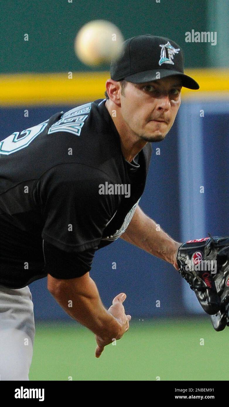 Florida Marlins' Clay Hensley pitches against the Atlanta Braves during ...