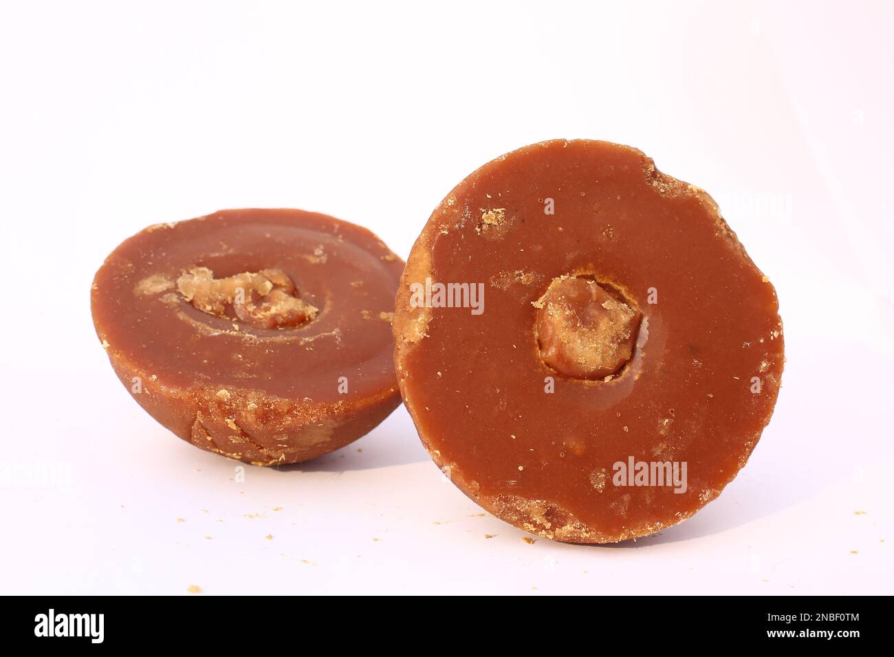 Khejur gur hi-res stock photography and images - Alamy