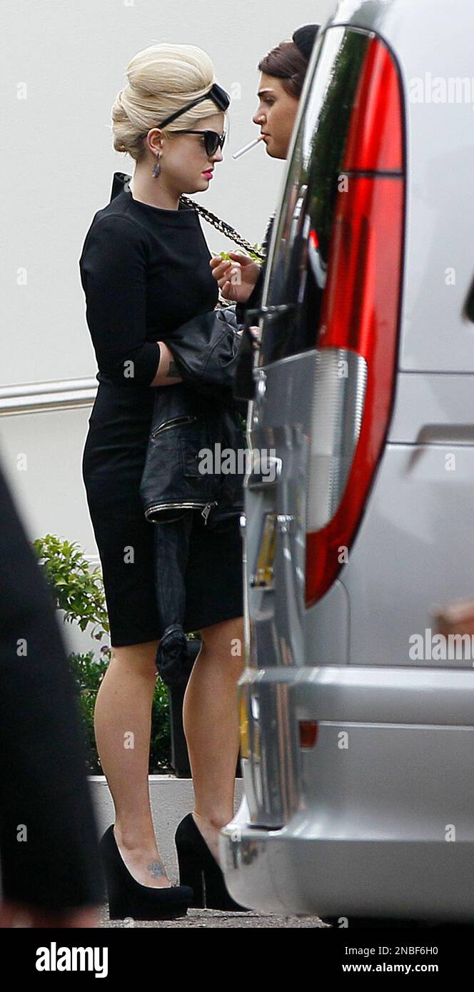 Kelly Osbourne arrives at Southgate progressive Synagogue for part of ...