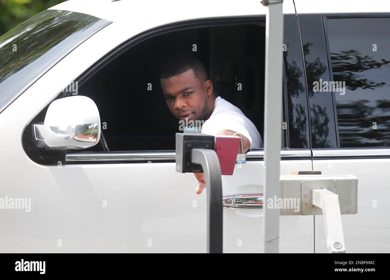 New Orleans Saints cornerback Tracy Porter arrives at the team's ...