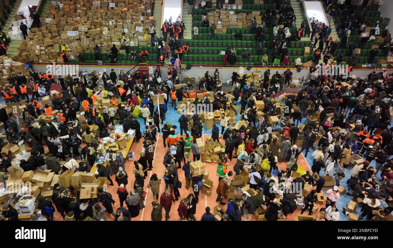 Turkey earthquake 2023 help hi-res stock photography and images - Alamy