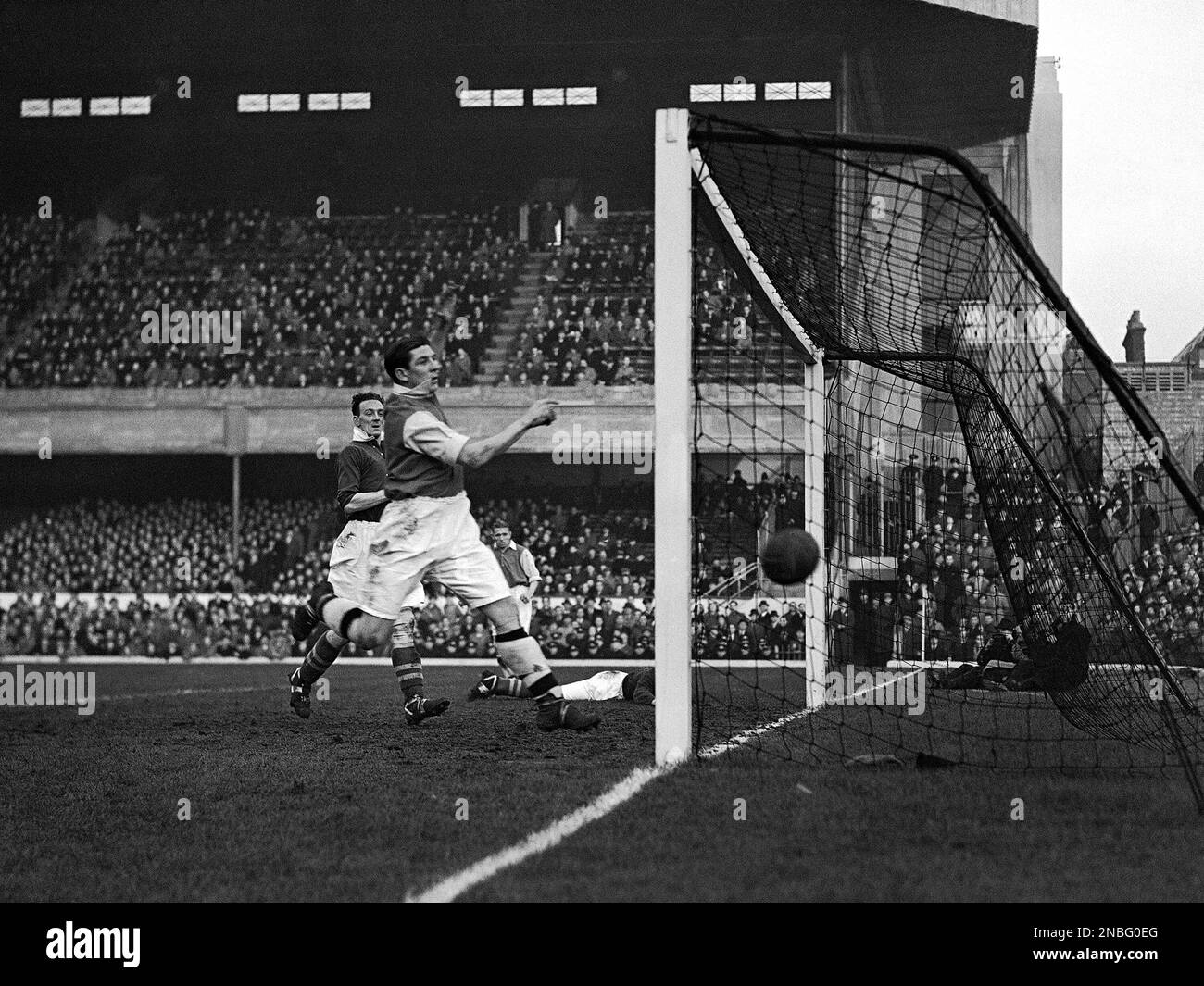 Arsenal played Birmingham at Highbury Stadium, London, on Dec. 3, 1938 ...