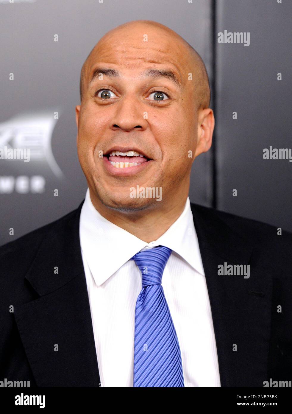 Newark Mayor Cory Booker attends a premiere for 'Friends With Benefits ...