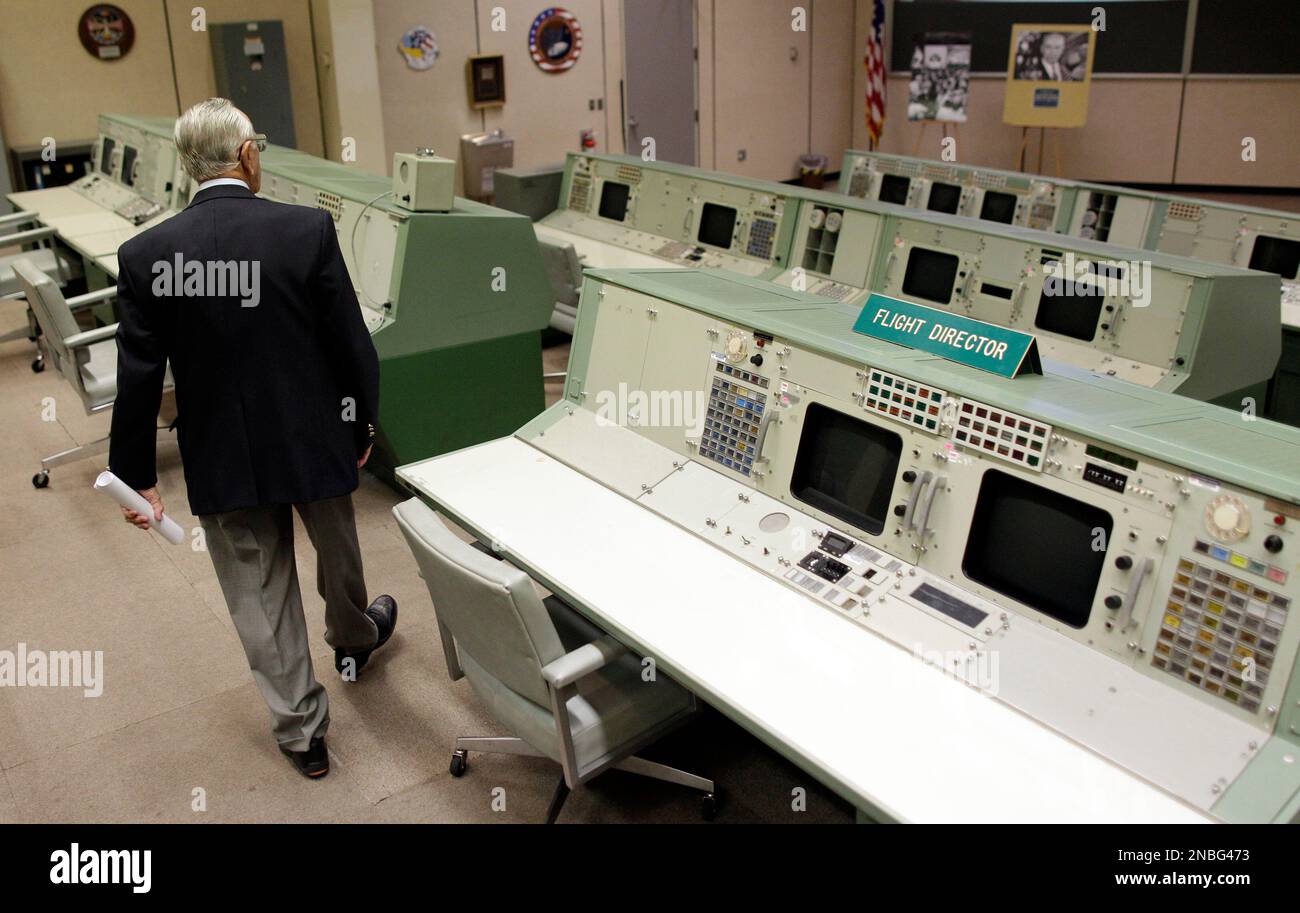 In this Tuesday, July 5, 2011 picture, NASA Mission Control founder ...