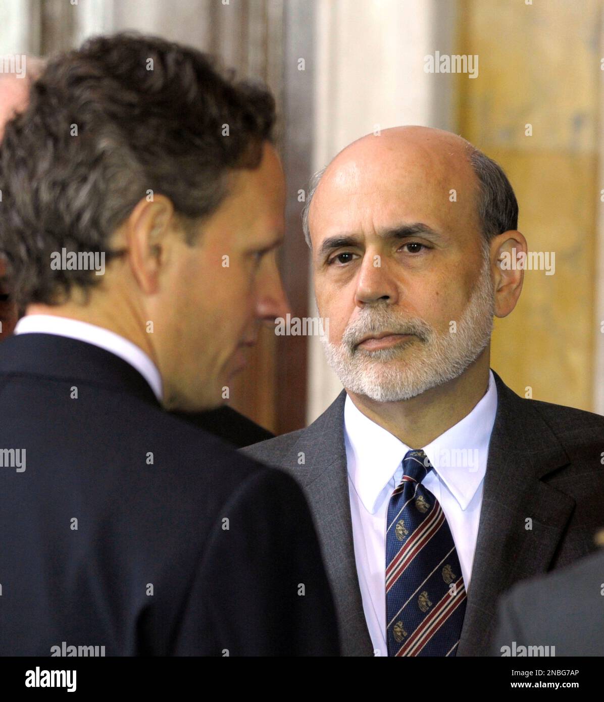 Treasury Secretary Timothy Geithner , left, and Federal Reserve Board ...