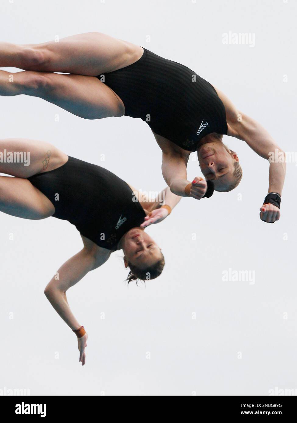 Australia's Alexandra Croak and Melissa Wu dive during the women's 10 ...