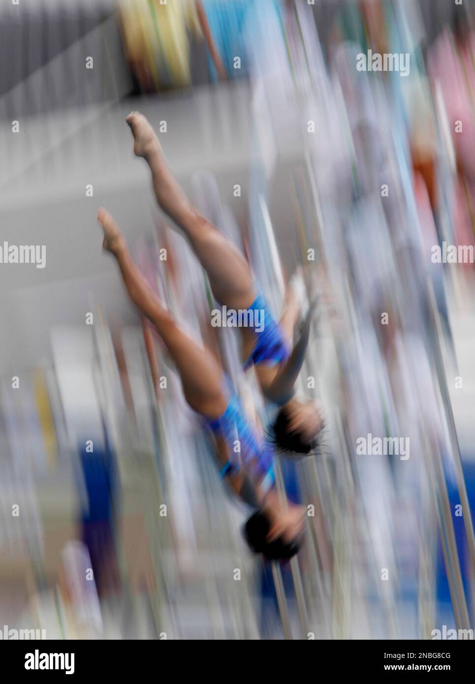 China's Wang Hao and Chen Ruolin dive during the women's 10-meter ...