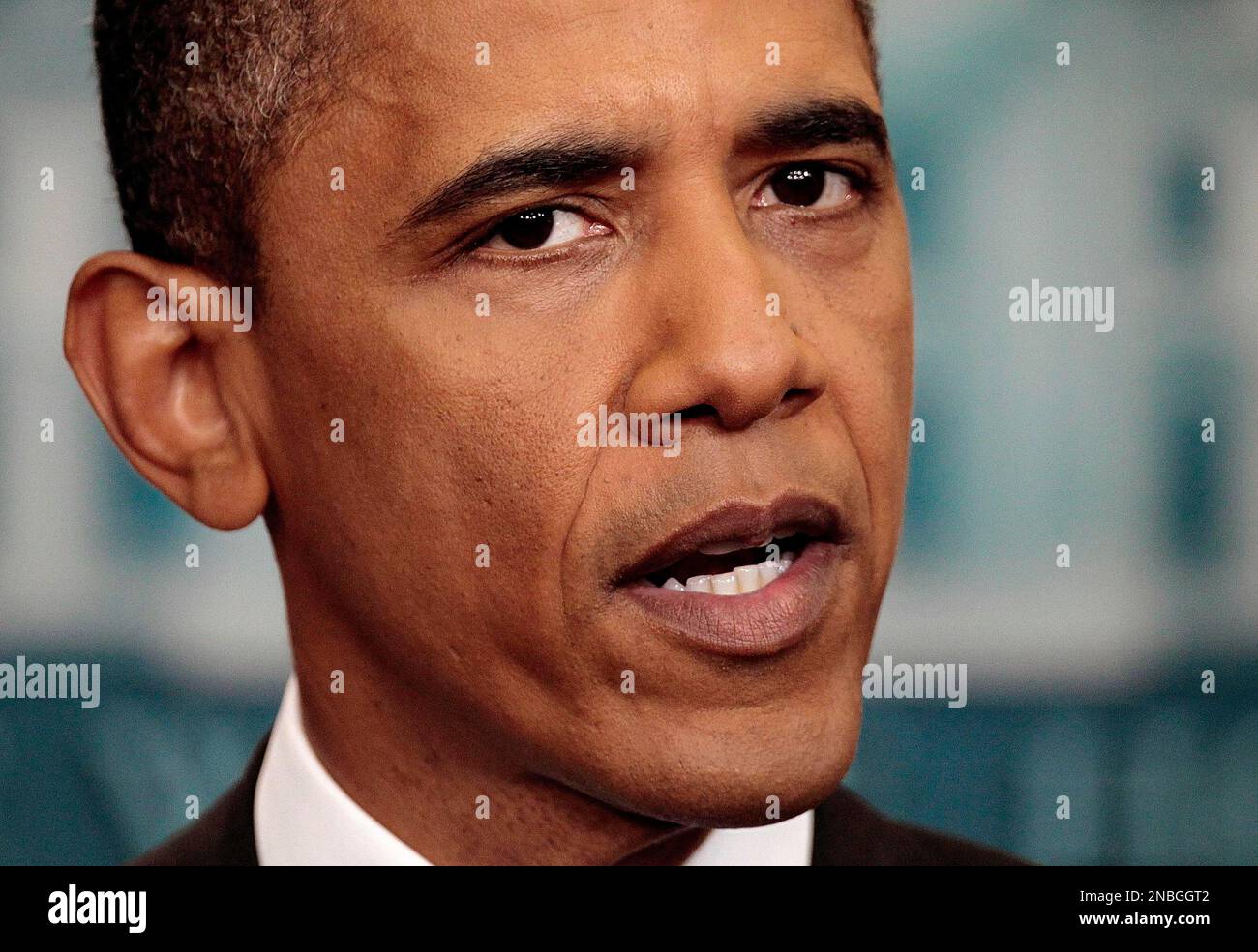 President Barack Obama makes an opening statement on the ongoing budget ...