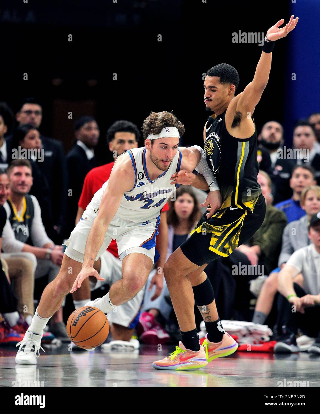 Golden State Warriors Jordan Poole (3) defends against Washington ...