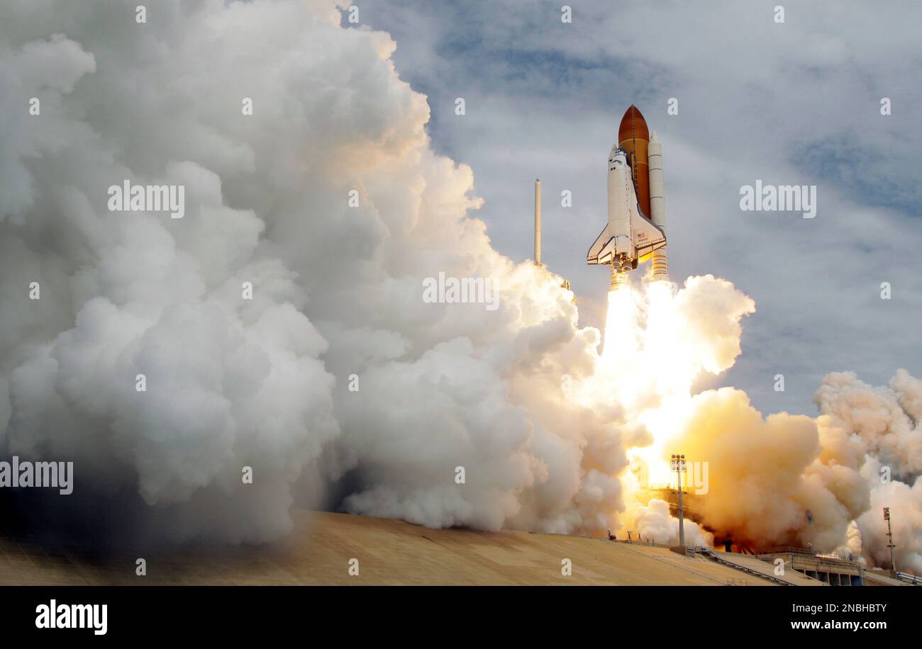 The space shuttle Atlantis lifts off from the Kennedy Space Center ...
