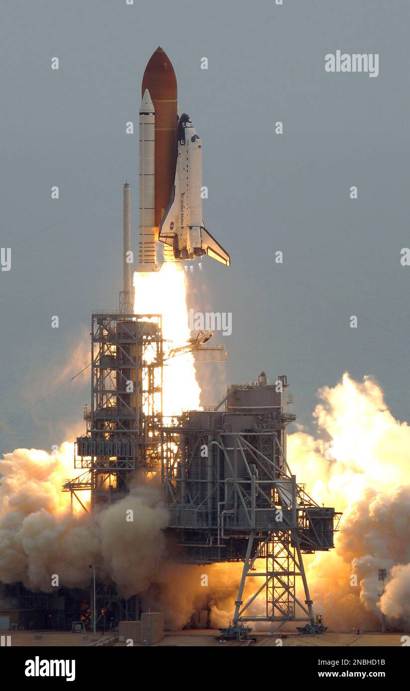 The space shuttle Atlantis lifts off from the Kennedy Space Center ...
