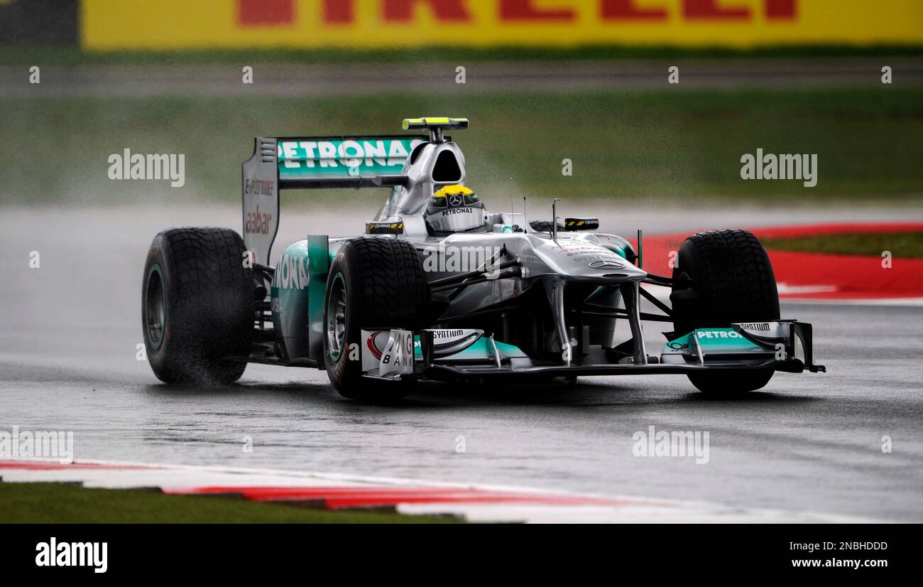 Germany's Mercedes Formula 1 driver Nico Rosberg takes Vale corner ...