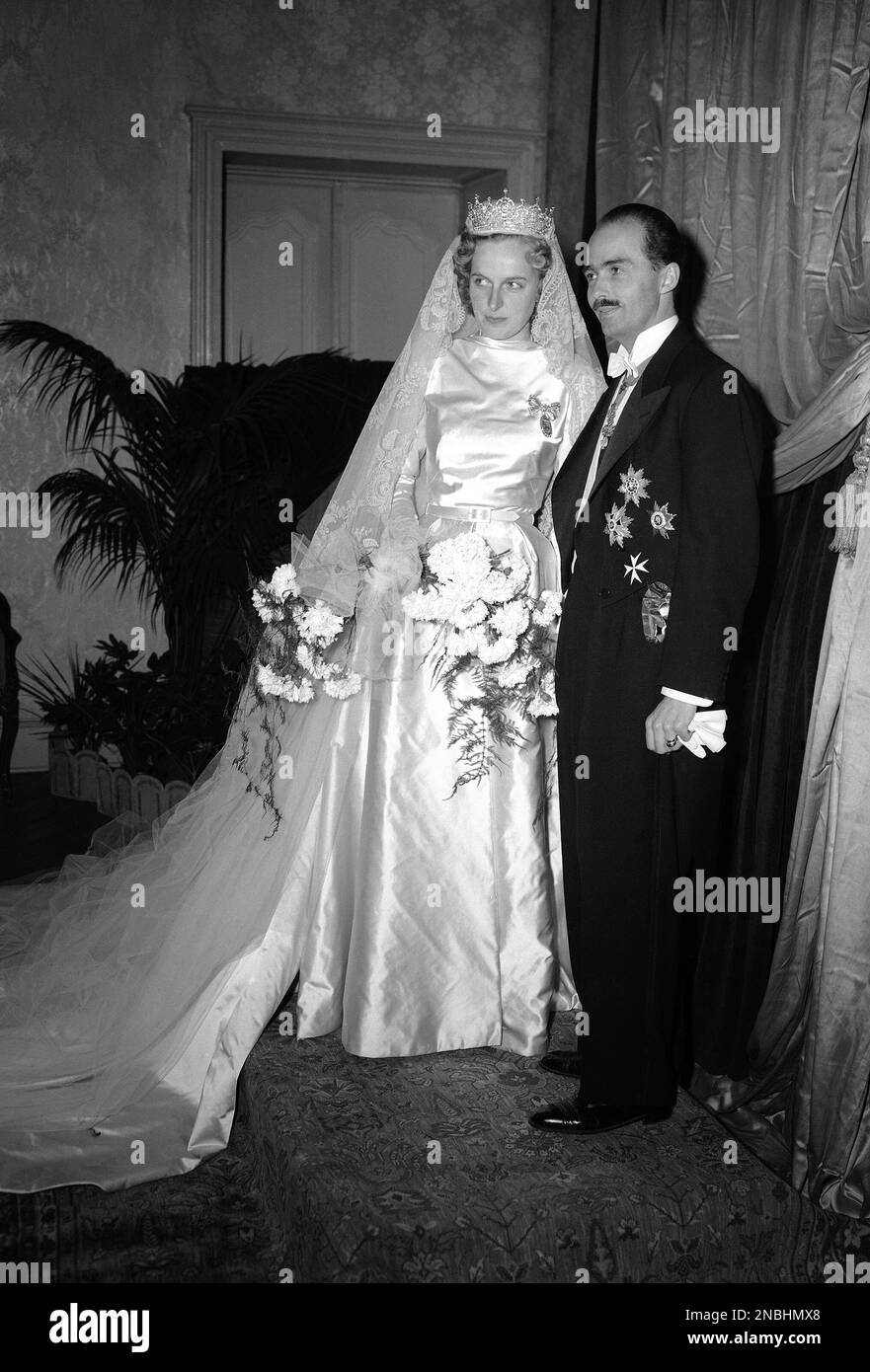 Princess Regina of Saxe-Meiningen and Archduke Otto von Habsburg pose ...
