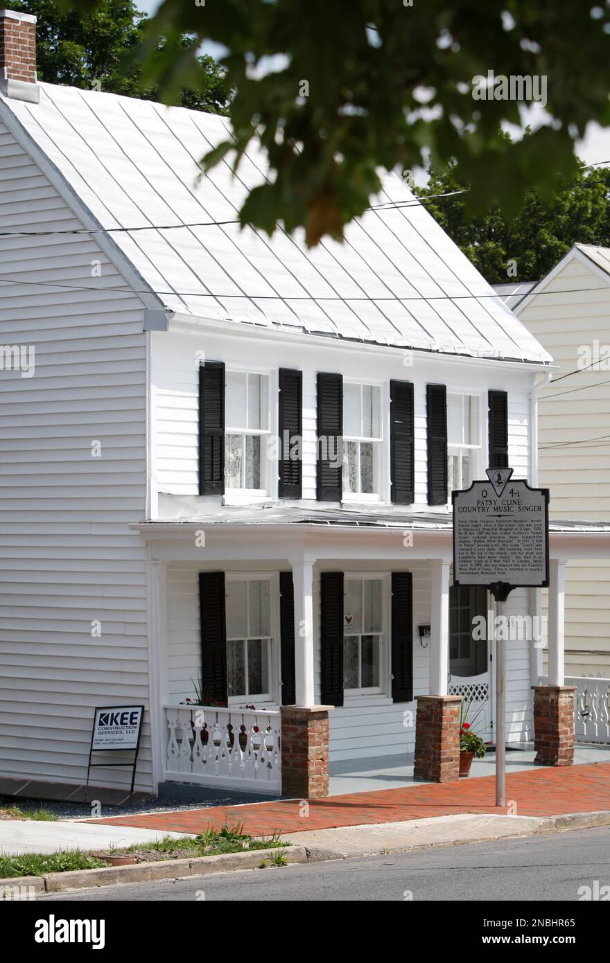 The childhood home of country singer Patsy Cline in Winchester, Va ...