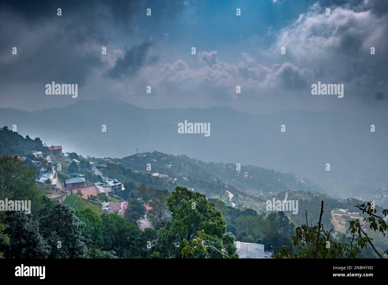 Murree pakistan hi-res stock photography and images - Alamy