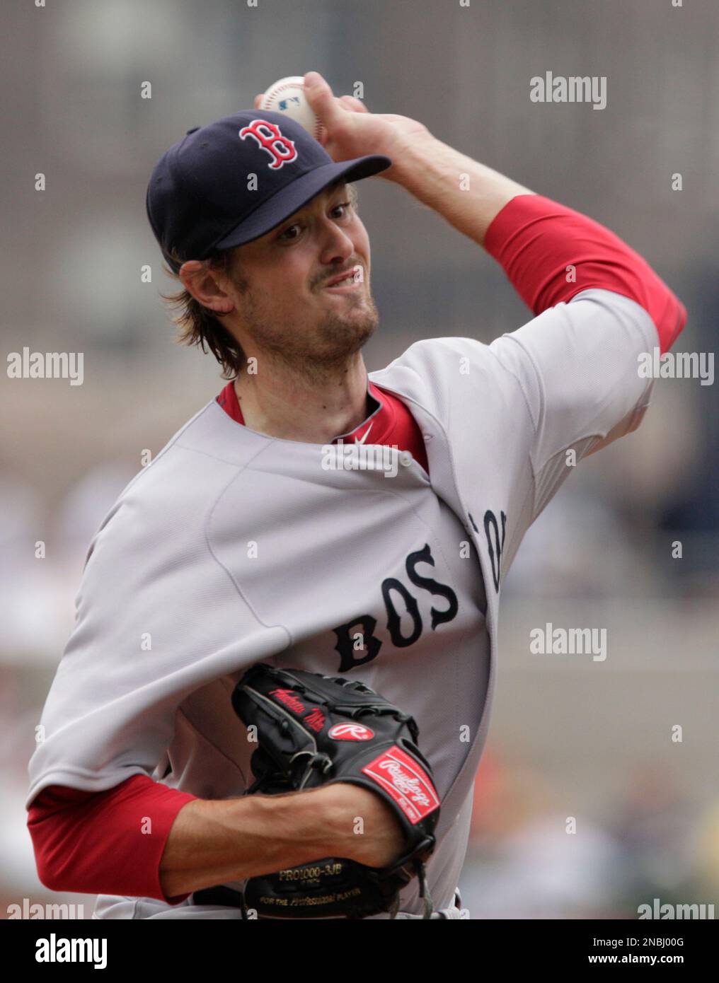 Boston Red Sox pitcher Andrew Miller throws during the first inning of ...