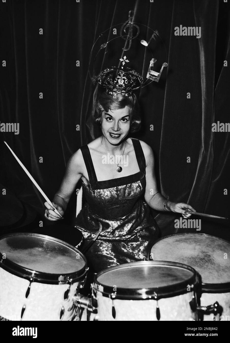French soprano singer Mathe Altery, wearing the crown of the "Princess ...