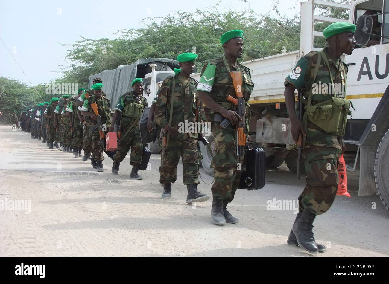300 Ugandan African Union peacekeepers arrived in Mogadishu, Somalia ...