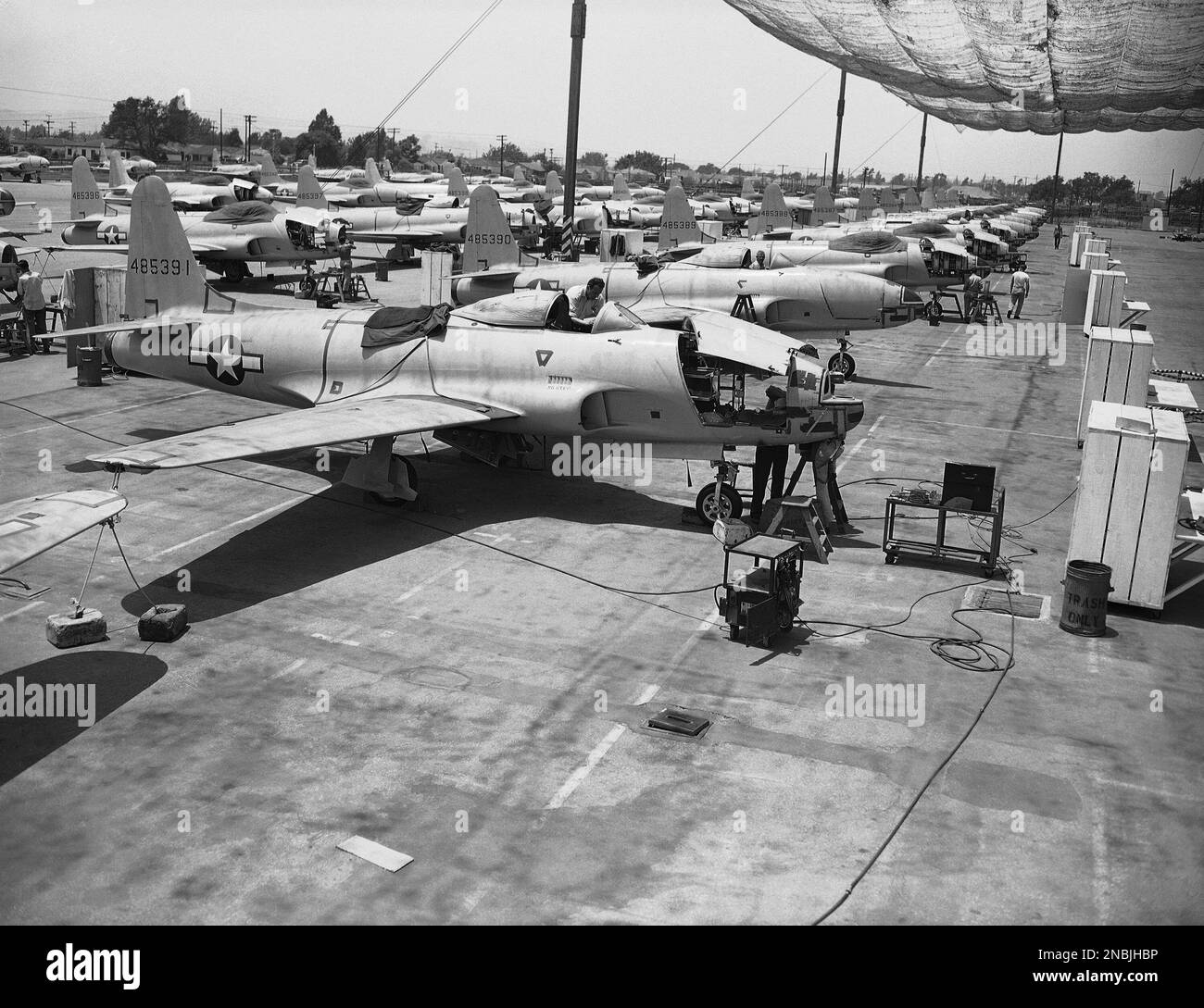 The last stage in the construction of the Lockheed Shooting Star (P-80 ...