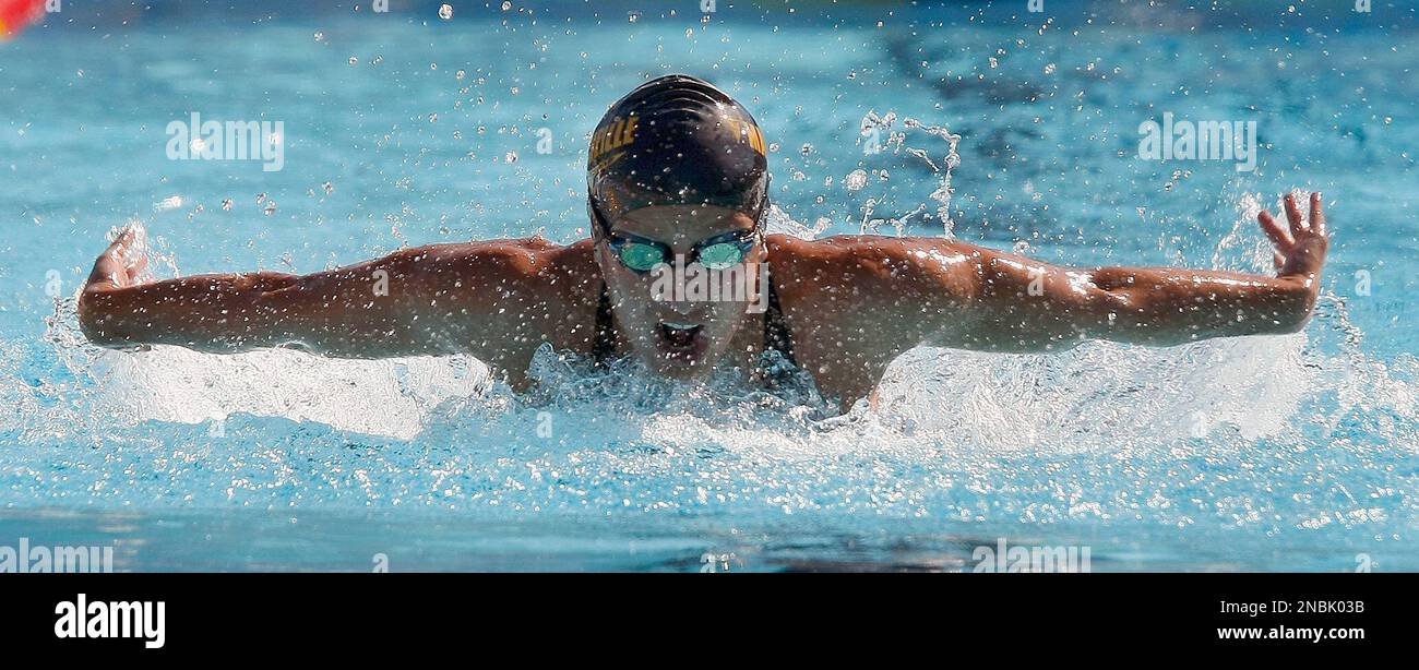 US swimmer Kimberly Vandenberg on her way to win the final of the women ...