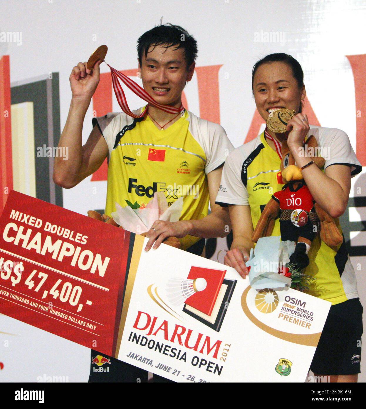 China's Zhang Nan, left, and teammate Zhao Yunlei celebrate after ...