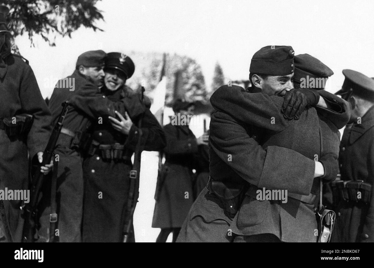 There were touching scenes at the Polish-Ruthenian frontier station of ...