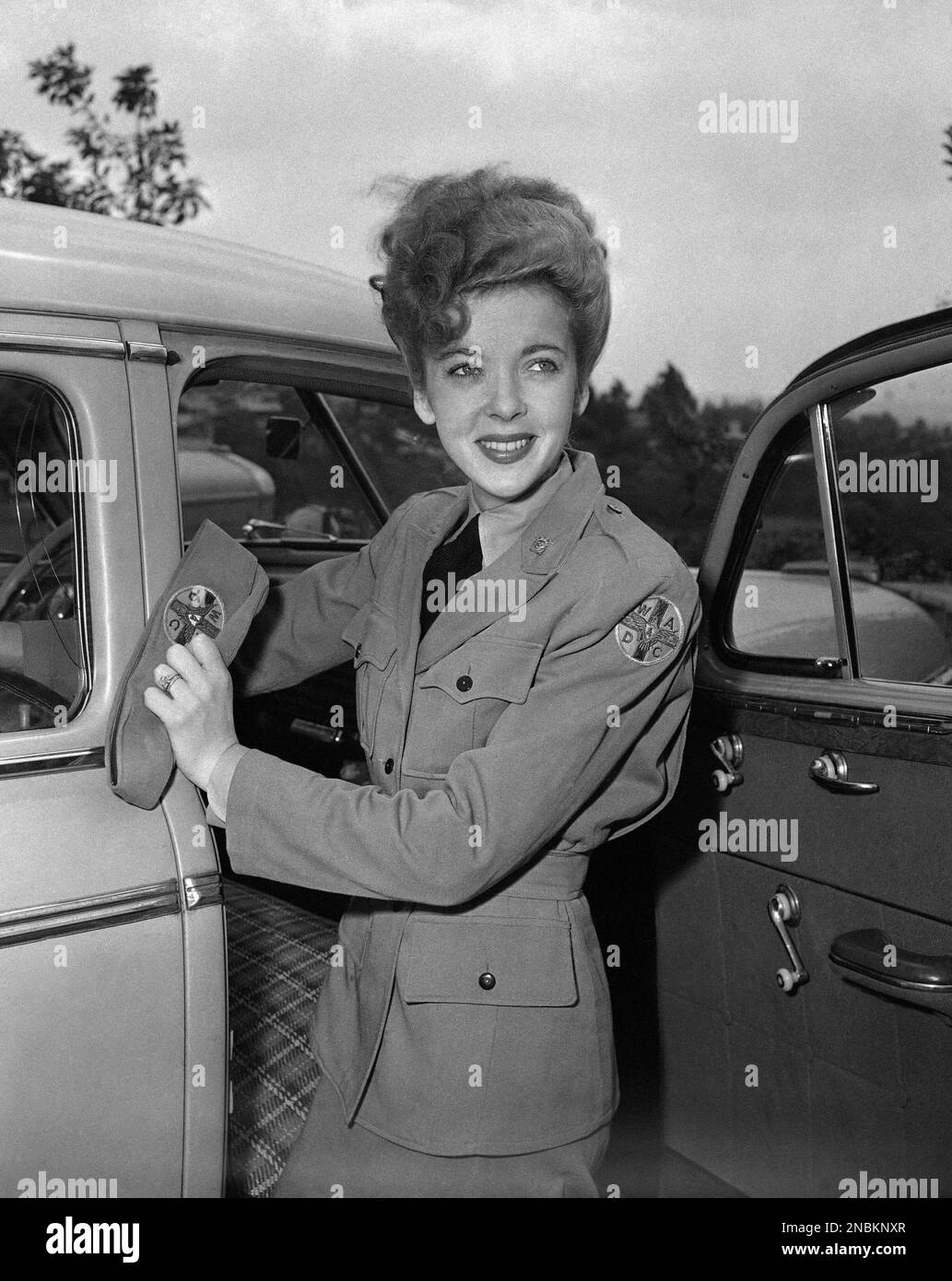 Actress Ida Lupino in her uniform of the Women’s Auxiliary Defense ...
