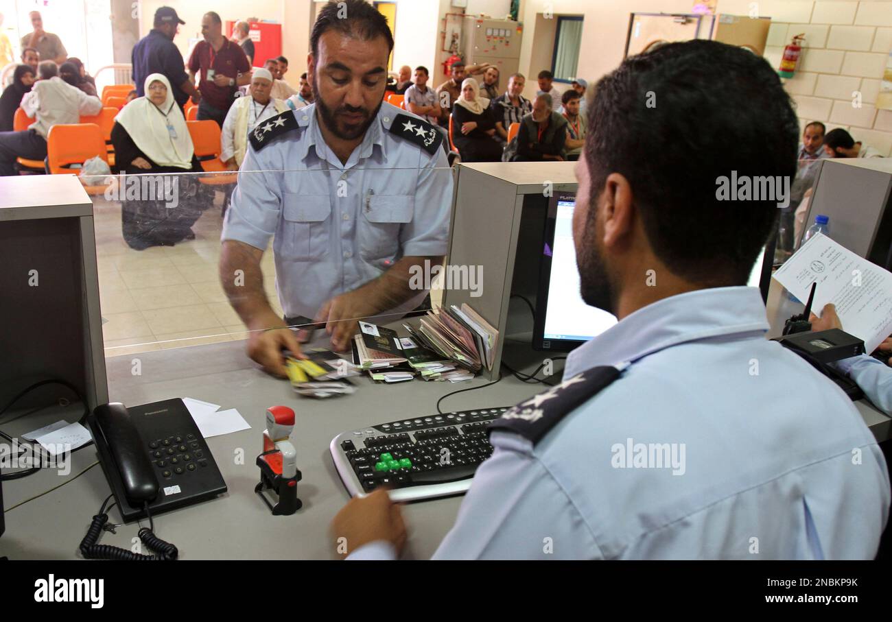 In this photo taken on Monday, June 20, 2011, a Palestinian Hamas ...