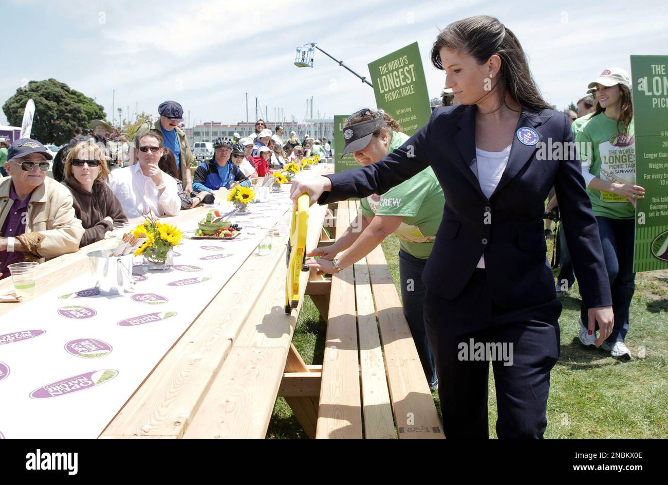 Kim Partrick, adjudicator from the Guinness World Records, measures the ...