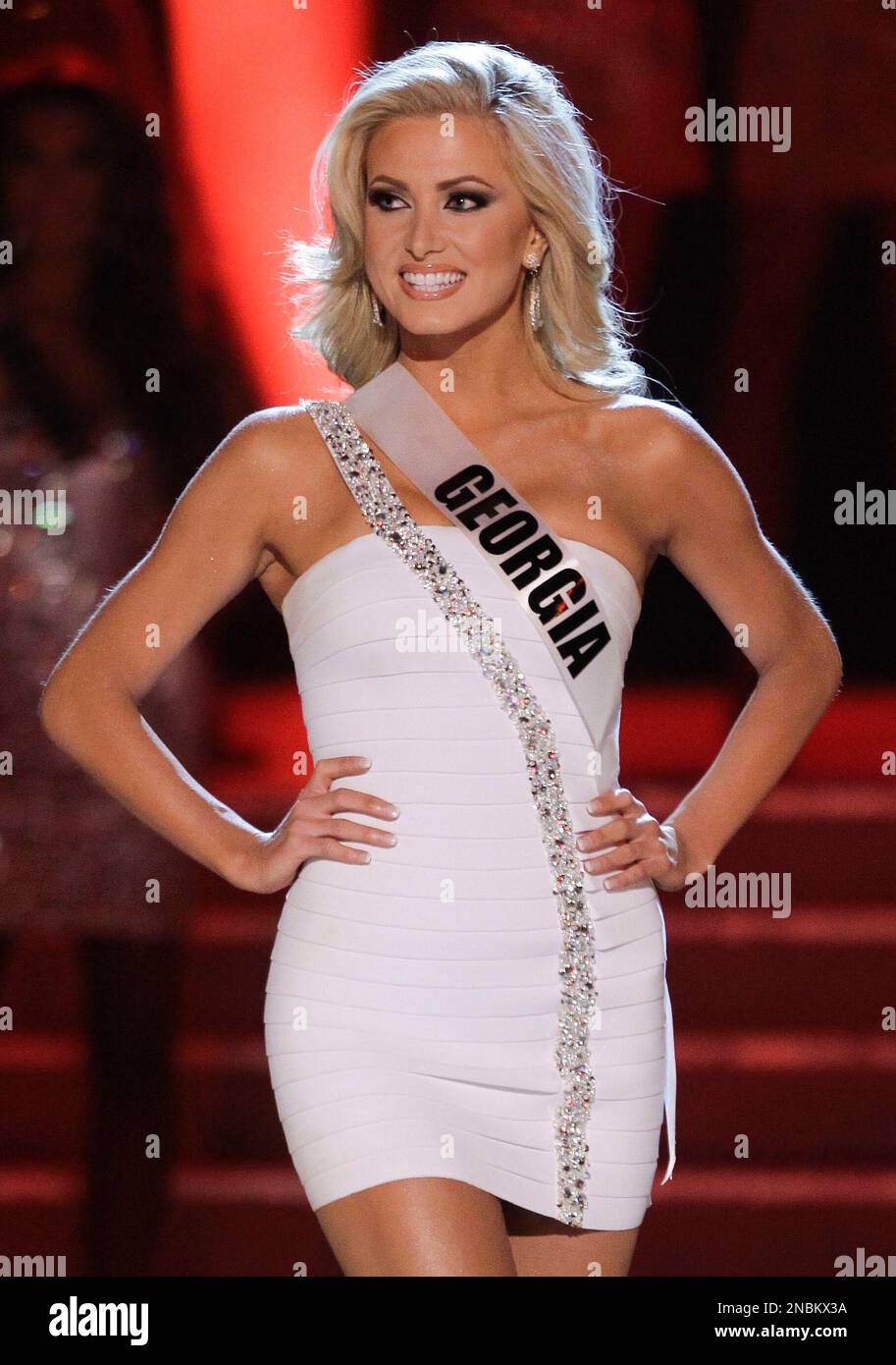 Kaylin Reque, Miss Georgia, is introduced as one of the 16 ...