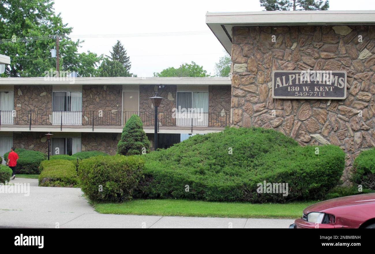 The apartment building where the fugitive David Burgert lived in ...