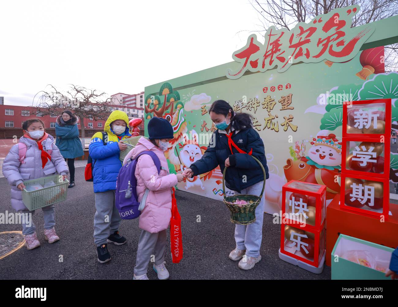 Primary and secondary school students return to campus as the spring ...