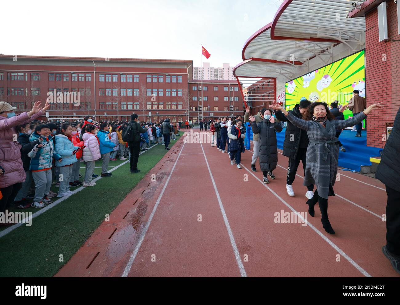 Primary and secondary school students return to campus as the spring ...
