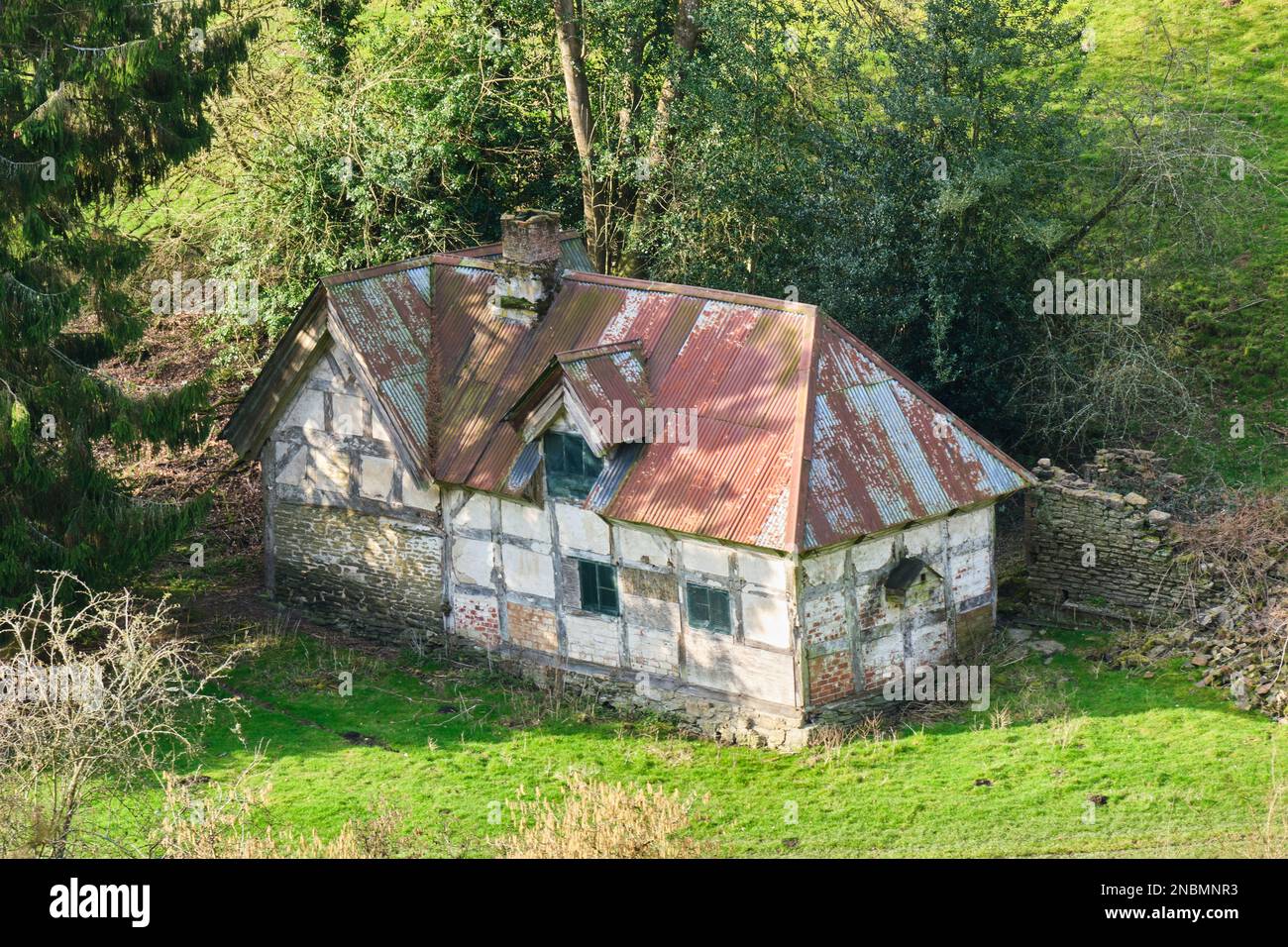Aldon hi-res stock photography and images - Alamy
