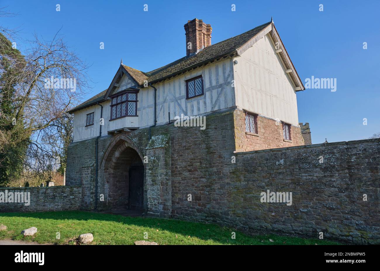 Bromfield Gatehouse, Bromfield, Ludlow, Shropshire Stock Photo - Alamy