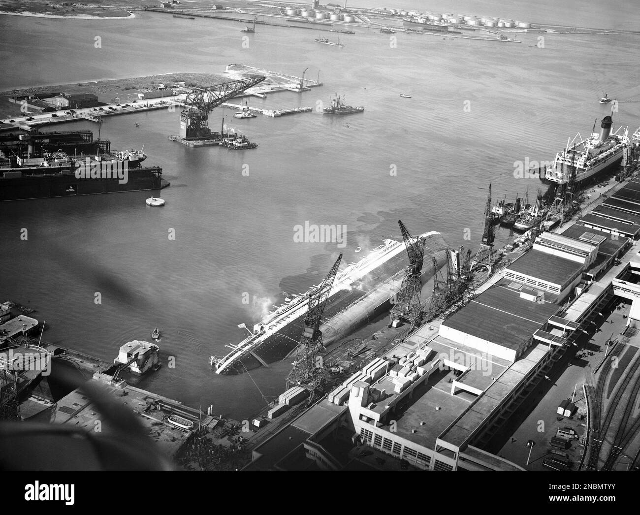 A disastrous fire broke out on the famous French liner S.S. Paris in ...