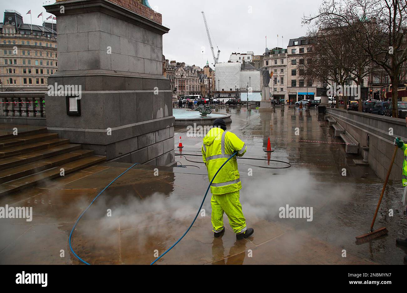 Man cleaning street high hi-res stock photography and images - Alamy