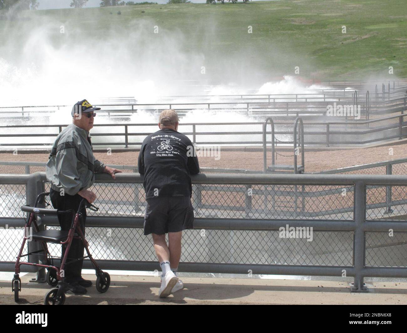 In a June 8, 2011 photo, Jean Ries, left, and Bill Murphy, both of ...