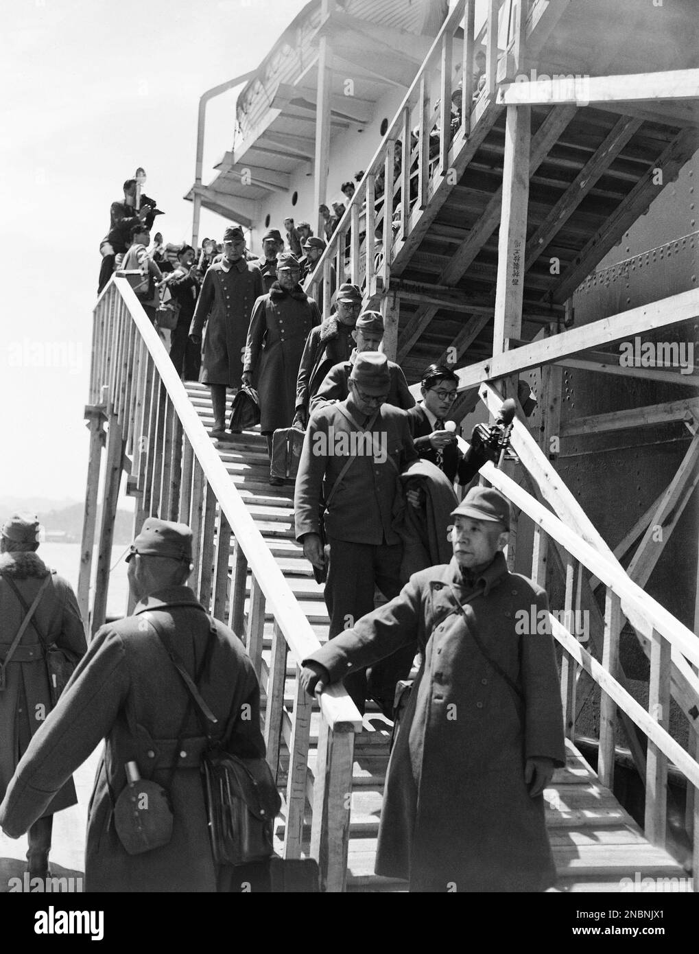 The Generals walking down the gangplank of the repatriation ship Meiyo ...