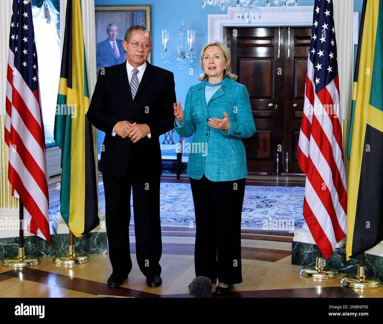 Secretary of State Hillary Rodham Clinton welcomes Jamaican Prime ...