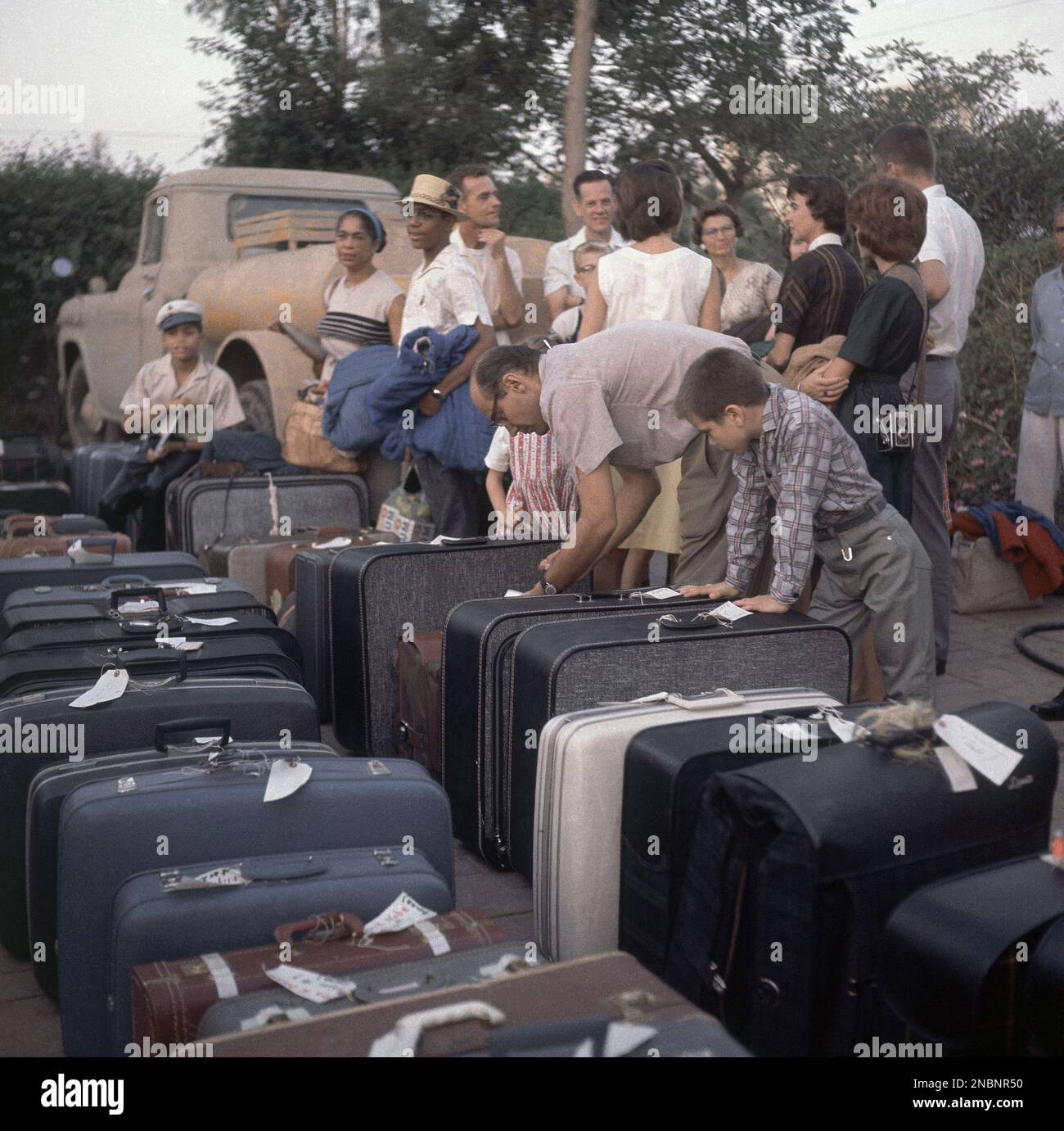 Airlifting of some 600 Americans (families) from Lahore to Teheran in ...