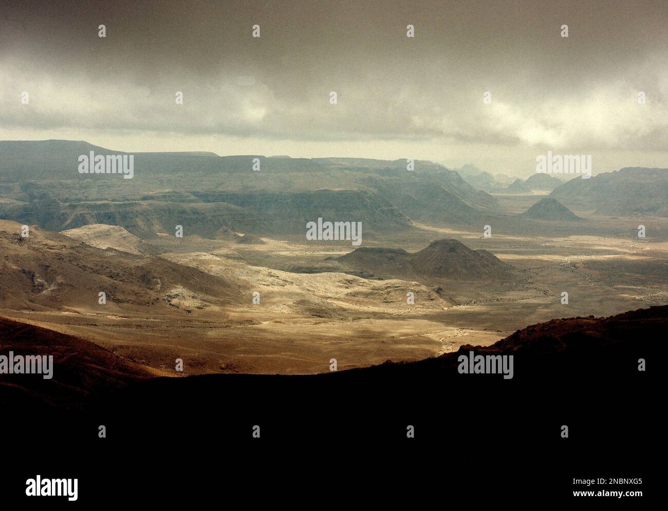 DESIERTO UADI RUM. Location: EXTERIOR. Nación Stock Photo - Alamy