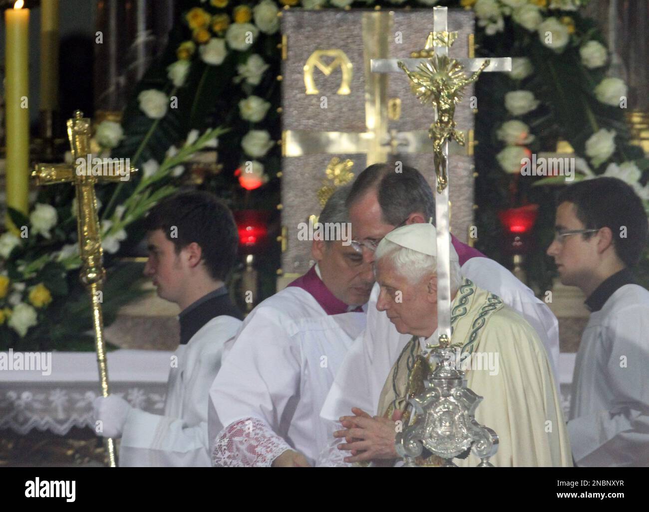 Pope Benedict XVI arrives at Zagreb cathedral to attend a liturgy of ...