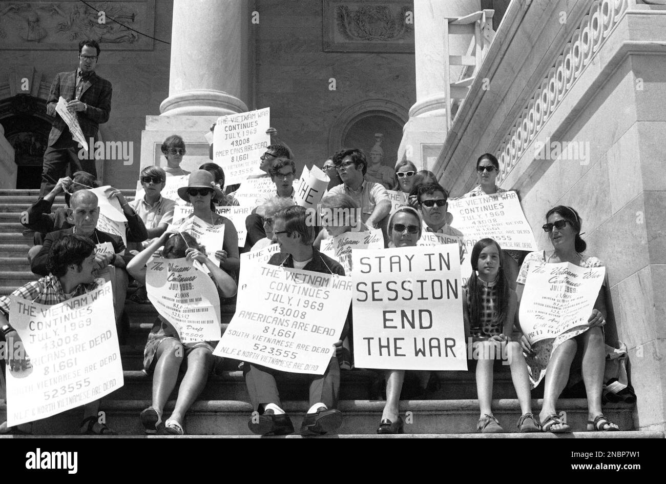 A group of Quakers, protesting the continuance of the Vietnam War, sits ...