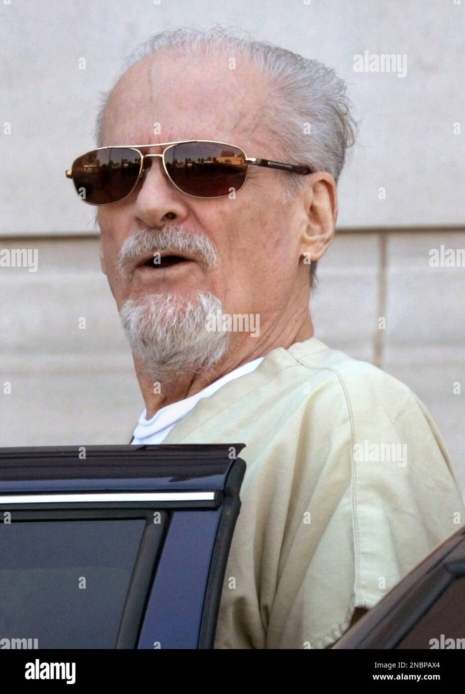 FILE - In this file photo taken July 23, 2009, evangelist Tony Alamo ...