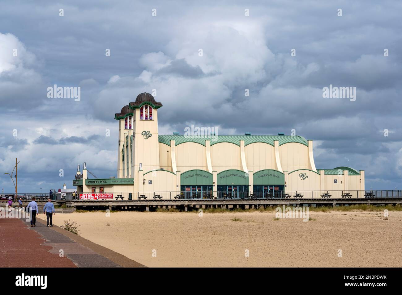 Wellington pier Great Yarmouth Norfolk UK Stock Photo - Alamy
